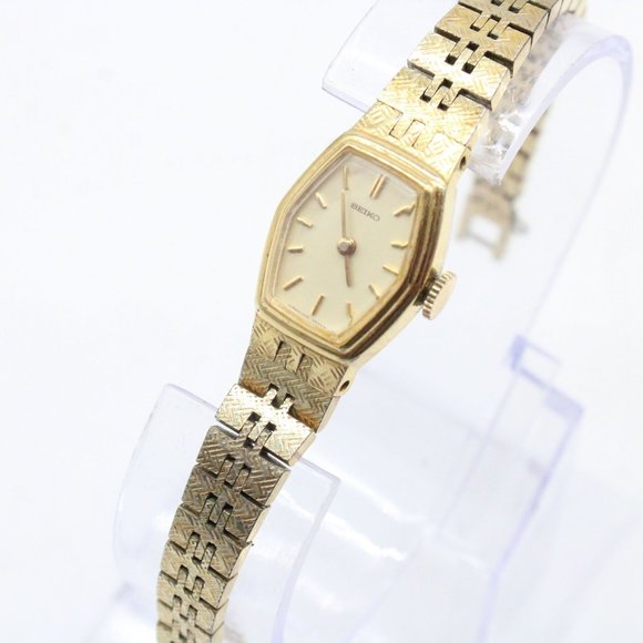 Seiko | Accessories | Vintage Seiko Watch Womens Gold Tone Stainless Steel Classic Bracelet ...